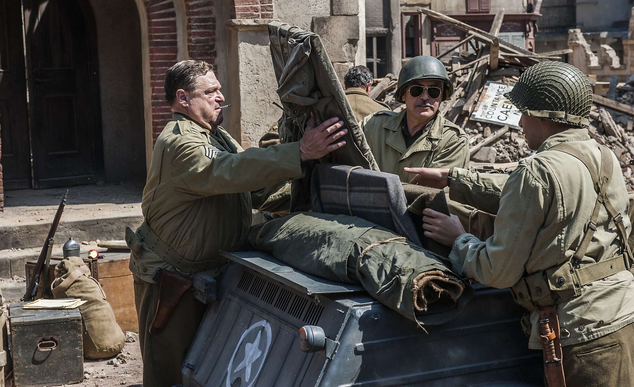 'The Monuments Men' review: Harks back to WWII movies of old