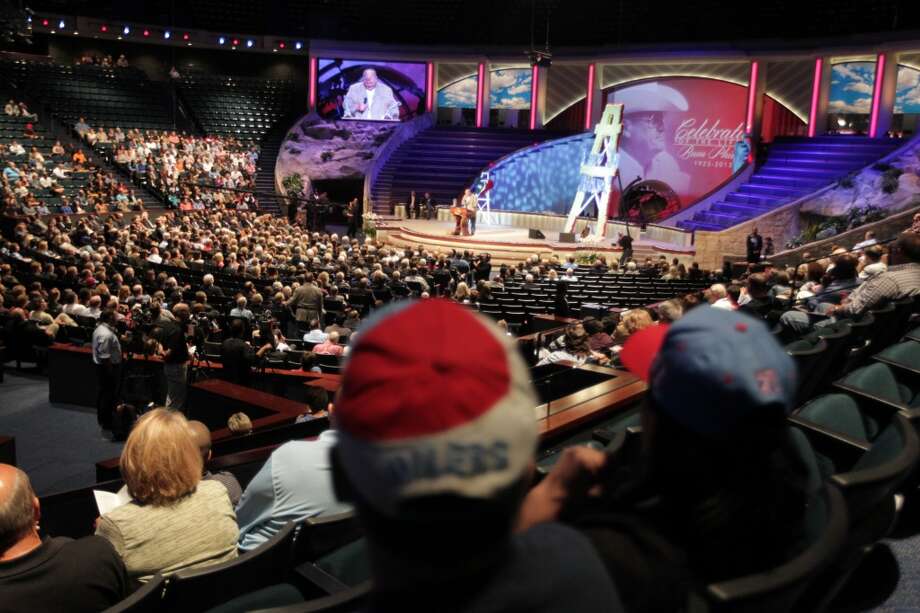 Osteen tour tickets are a hot item for scalpers - Beaumont Enterprise
