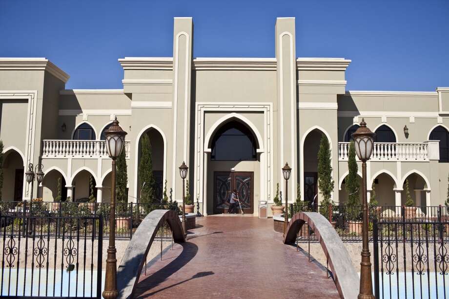 Beautiful temples, shrines and other houses of worship you can visit in ...