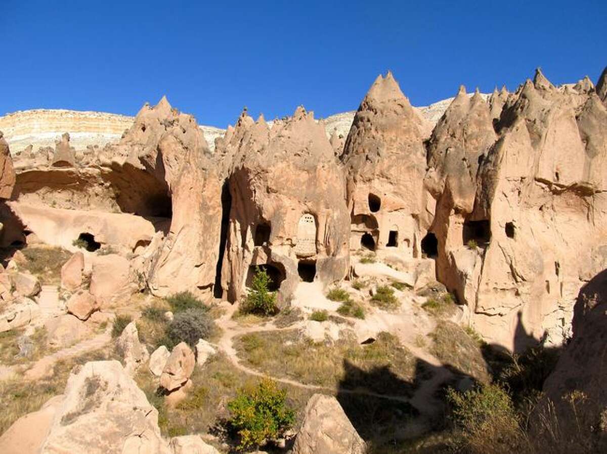15 beautiful ruins around the world