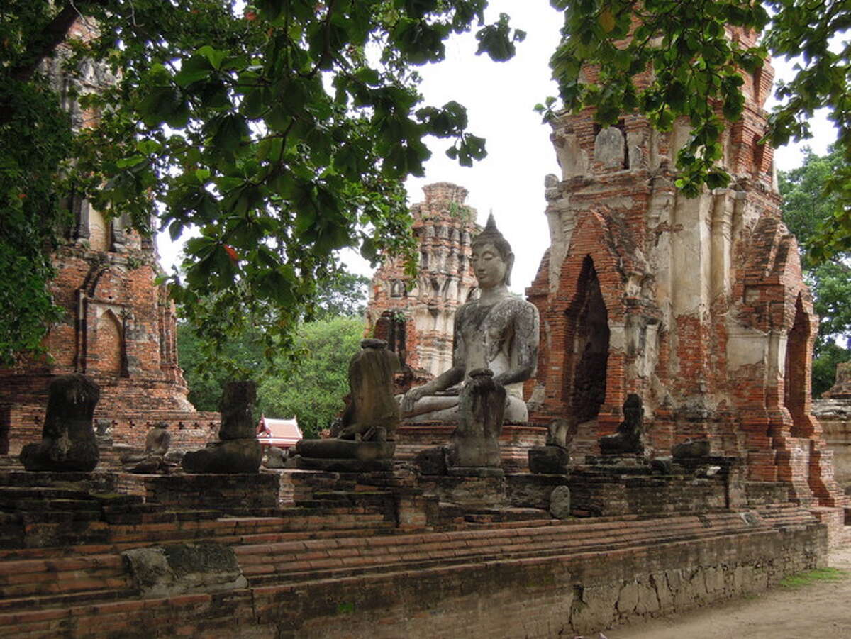 15 beautiful ruins around the world