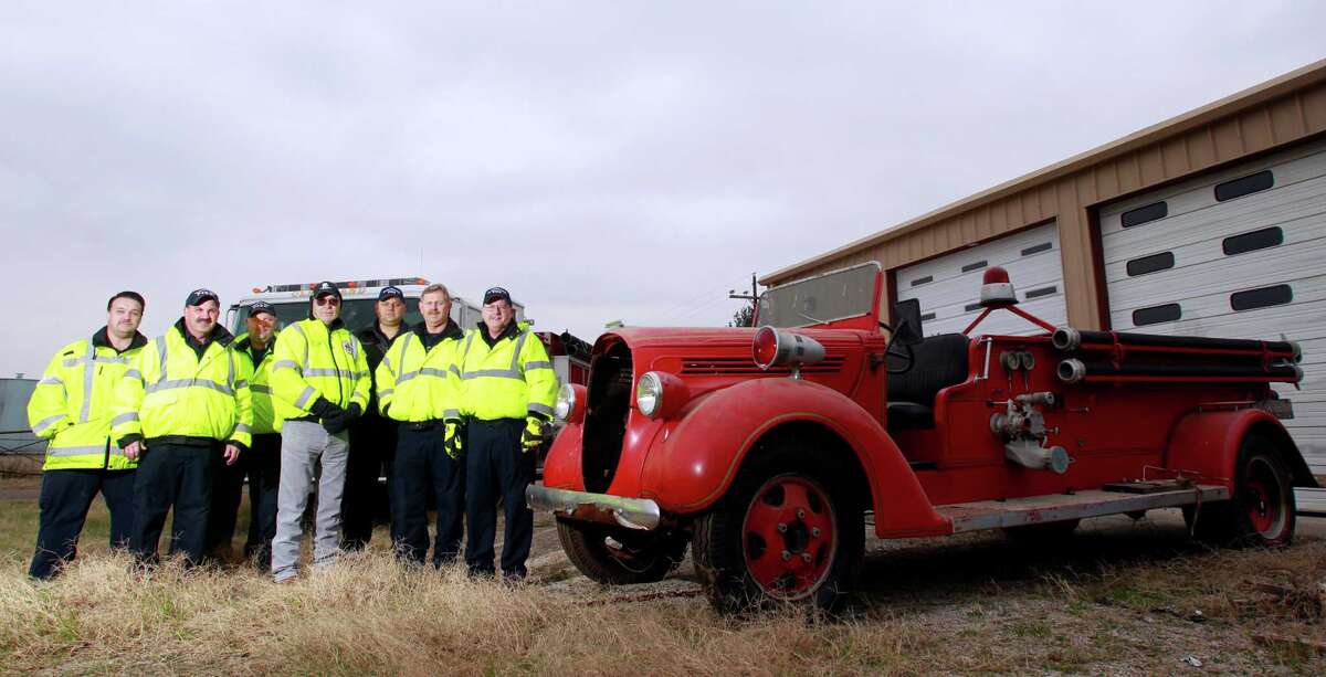 Cleveland firefighters have one more mission for vintage first fire truck