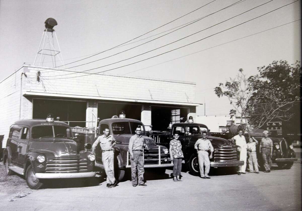 Cleveland firefighters have one more mission for vintage first fire truck