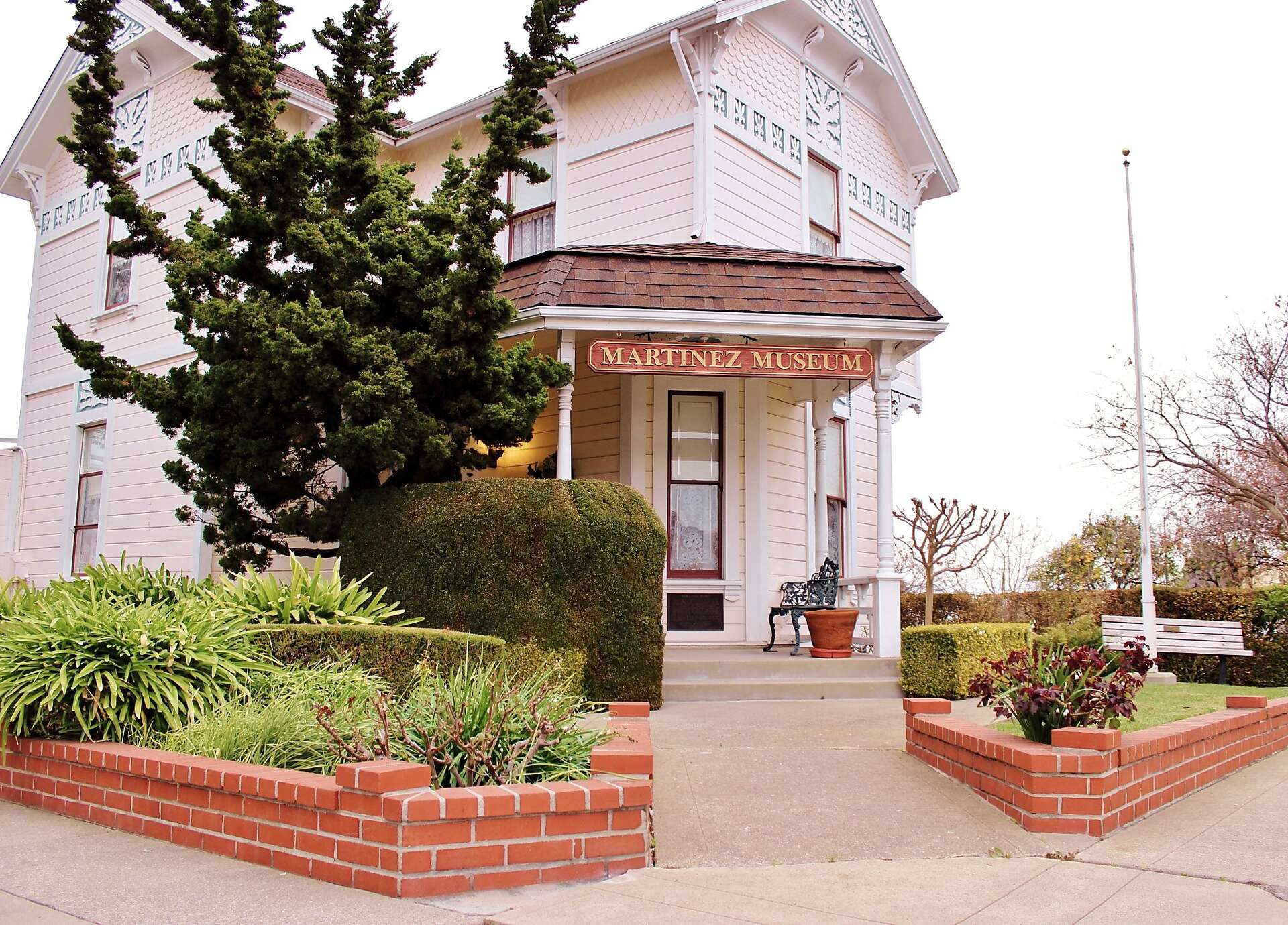 Street Date: Downtown Martinez