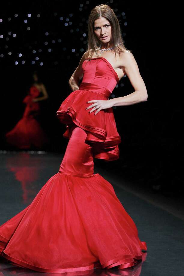 Stars put on their red dress best at New York Fashion Week - seattlepi.com