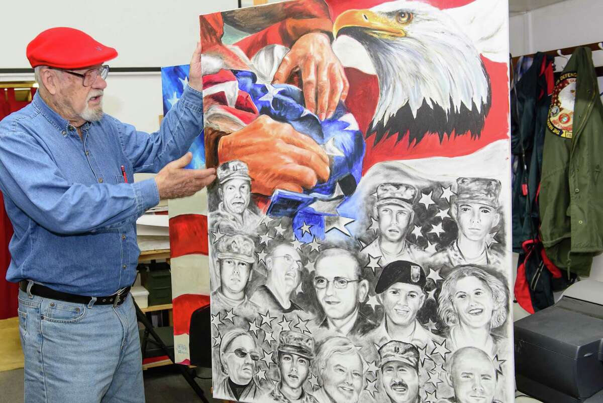 Baytown artist honors war dead on canvas
