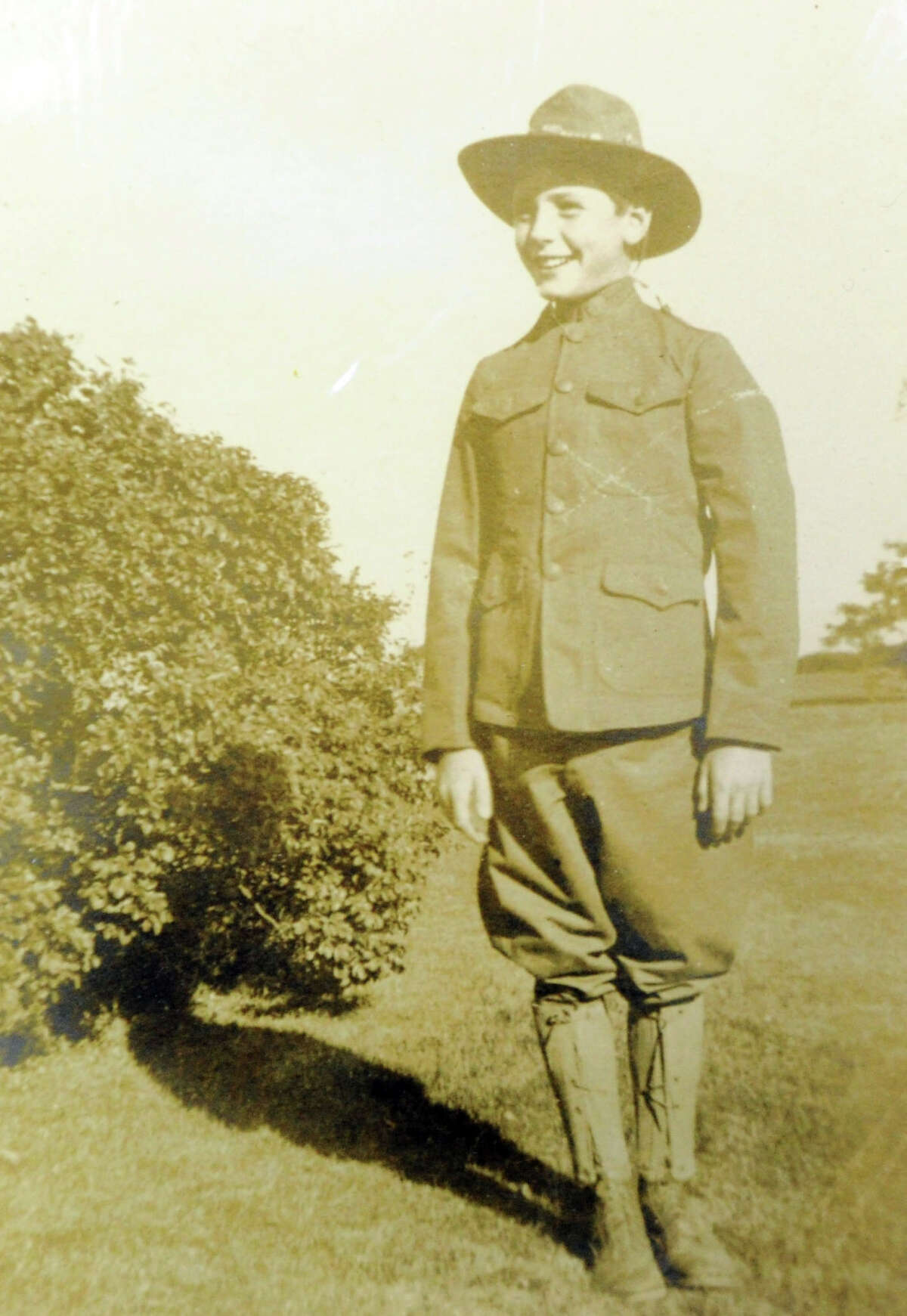 Father of Cos Cob woman was an original Monuments Man