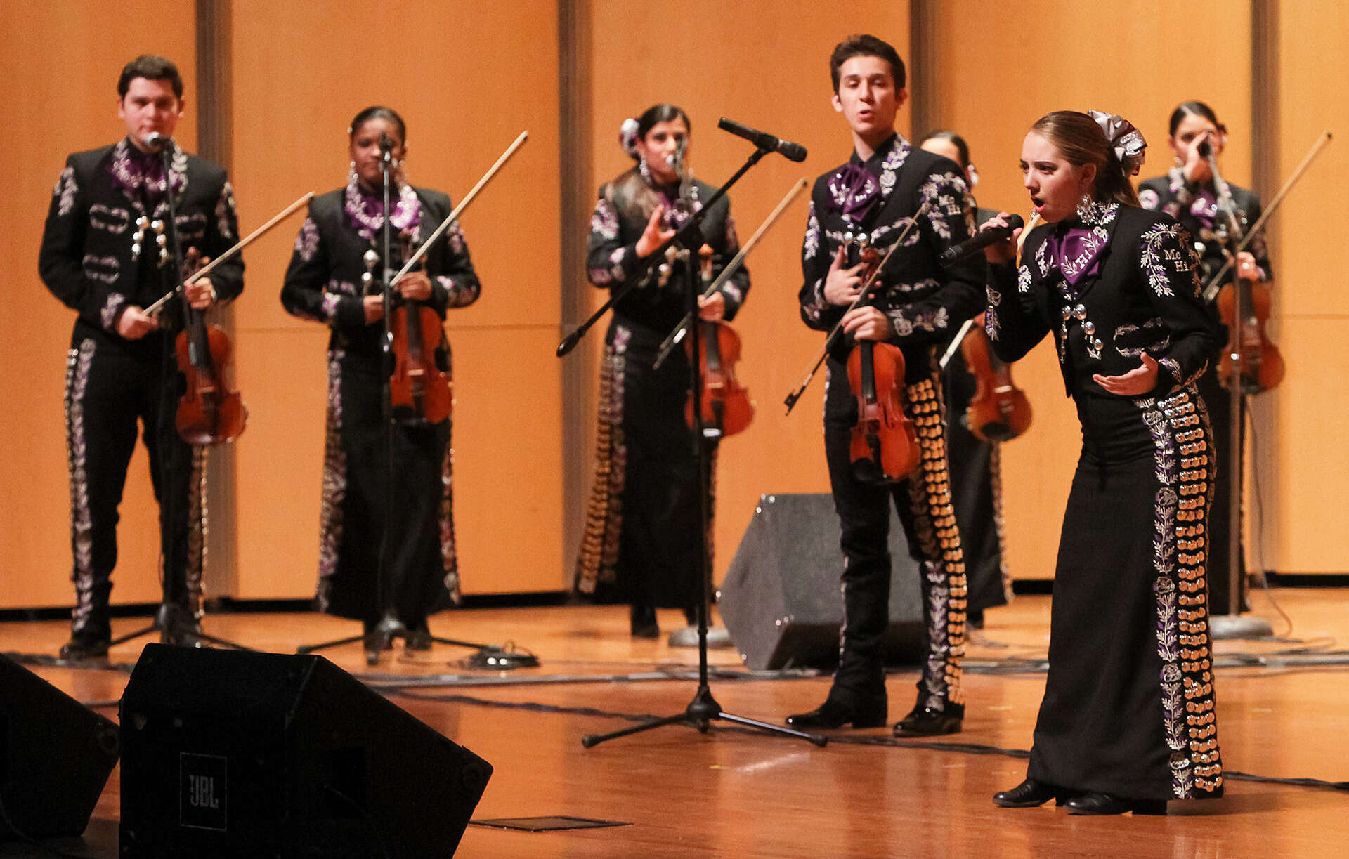 Mariachis flourish in UIL state finals