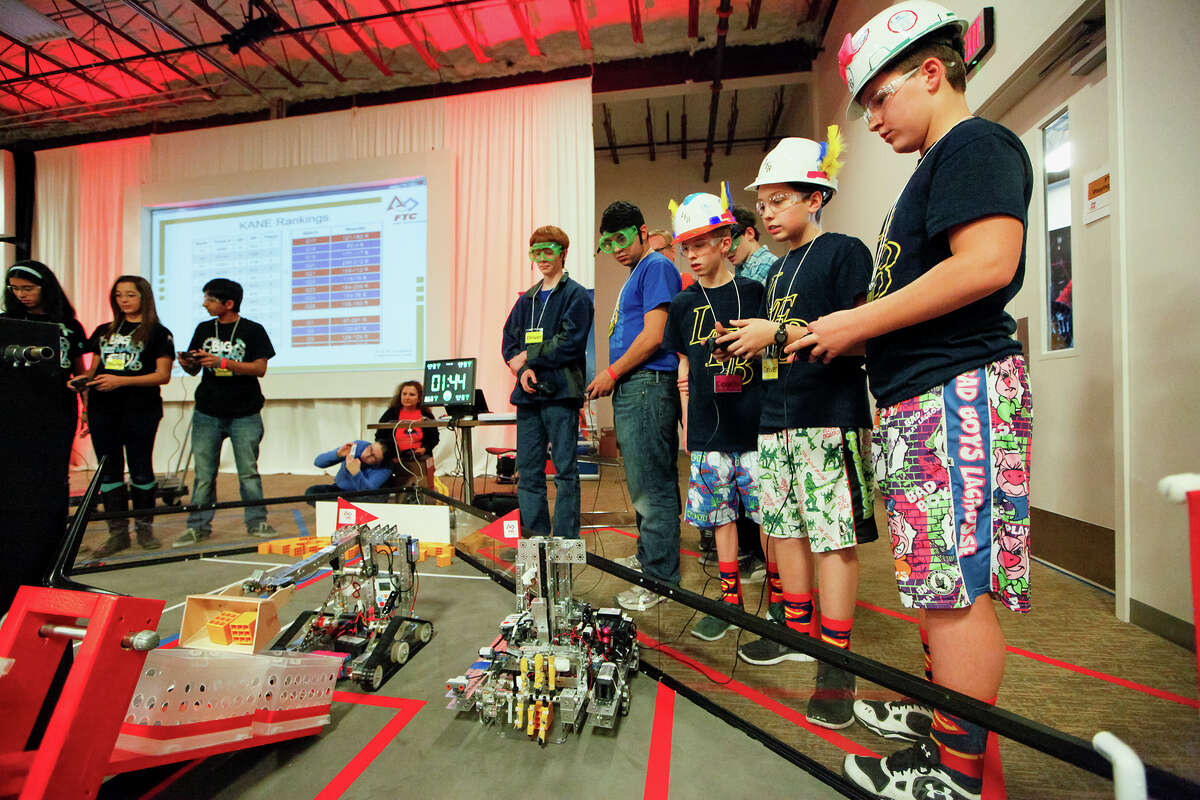 Suit over leg break on Rackspace slide dropped