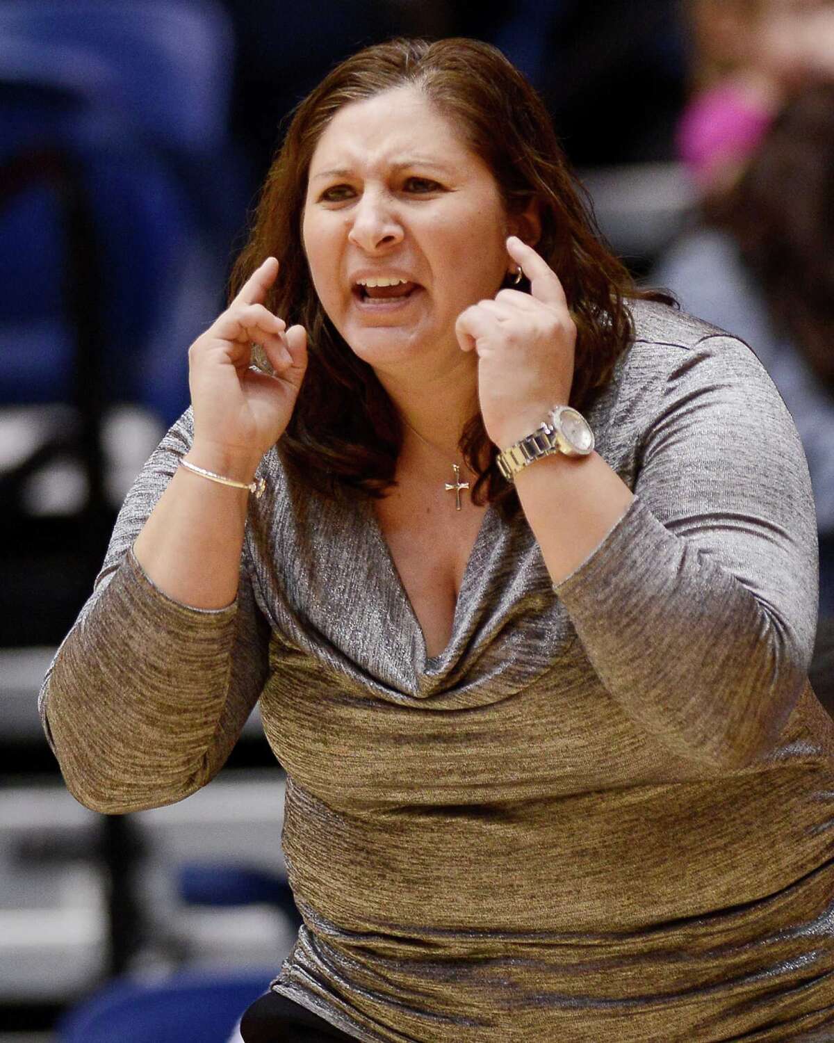 Wagner's late surge clips Johnson; Judson halts Roosevelt