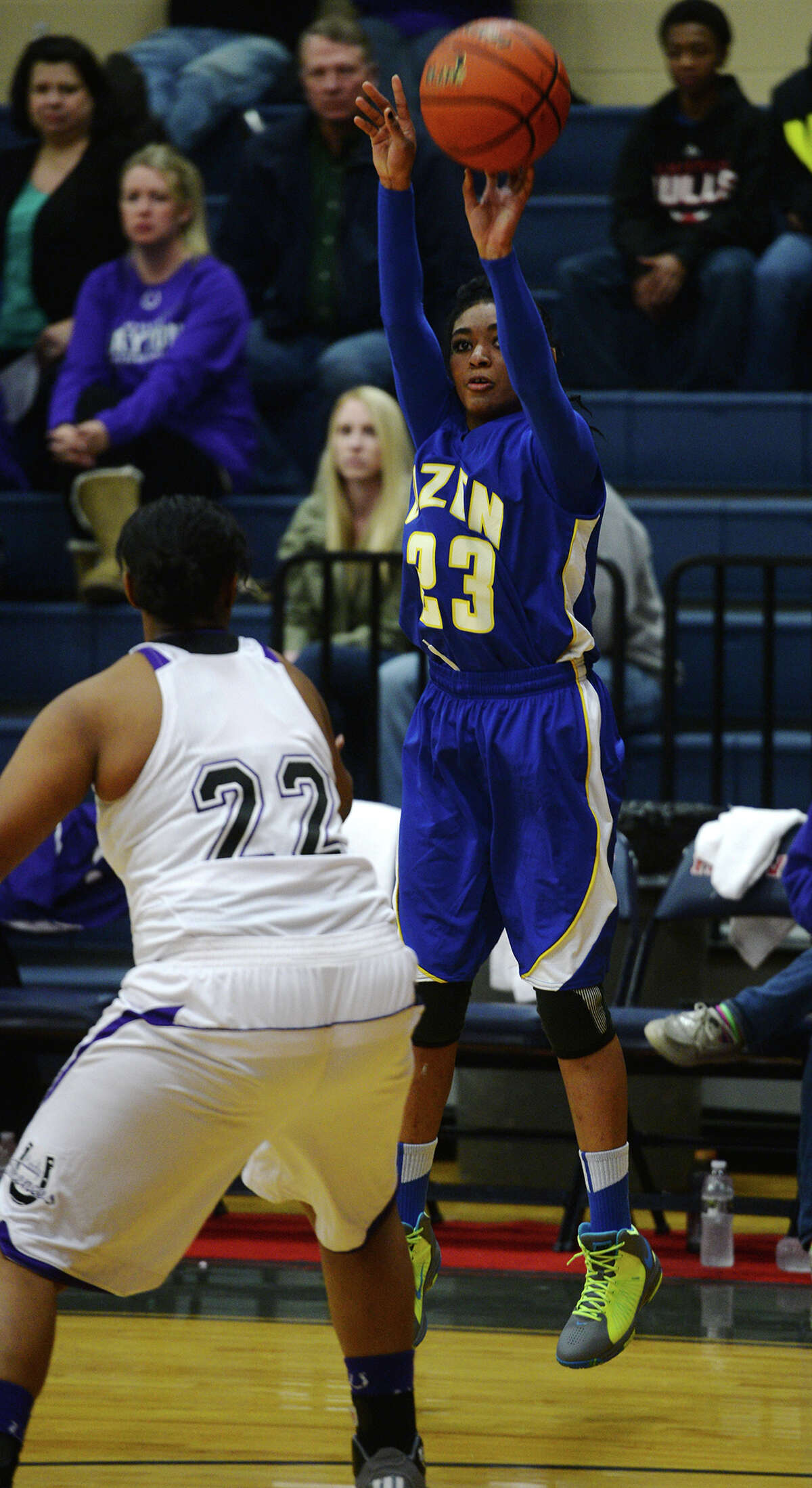 Ozen girls advance to Area round with win over Dayton