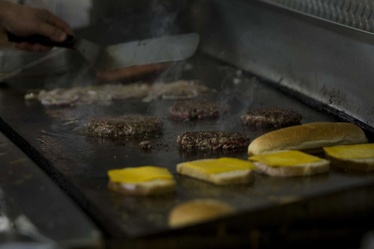 Closing time nears for Joe's Cable Car Restaurant