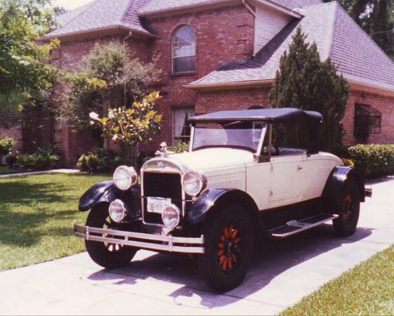 Famed artist's 1925 roadster found for sale on Craigslist in Spring