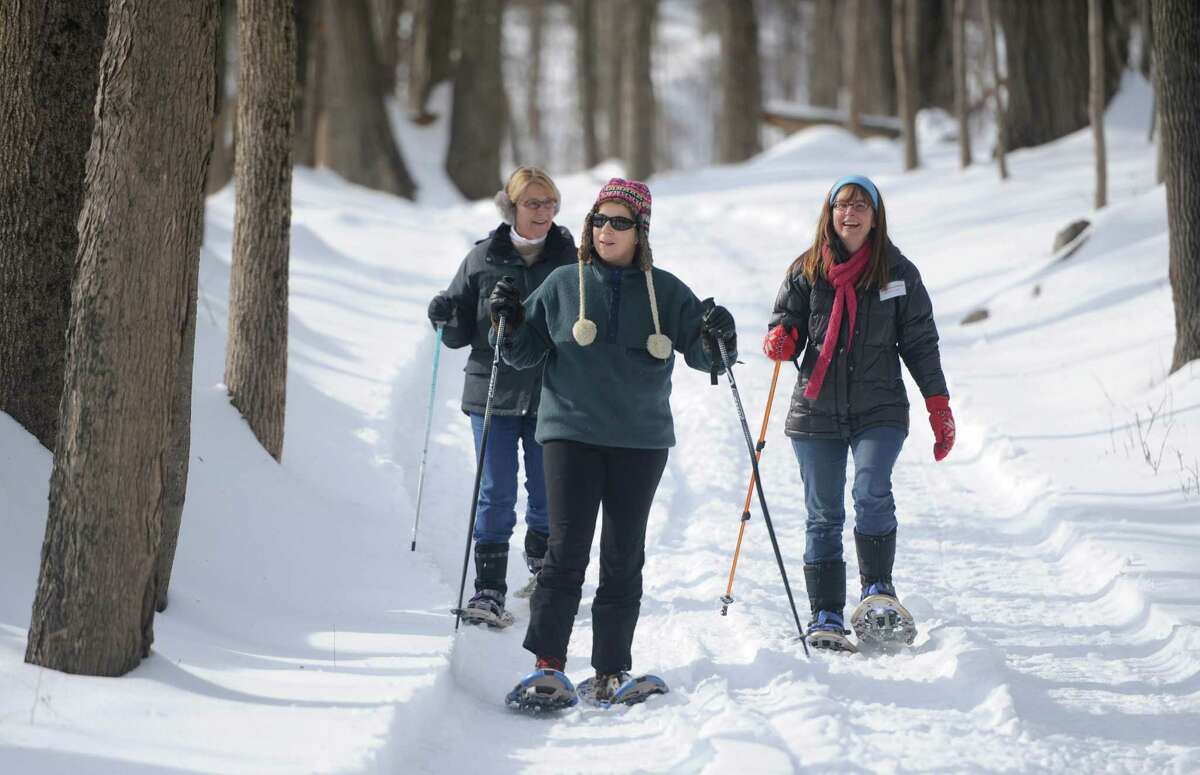 Snowshoers ramble through Ridgefield