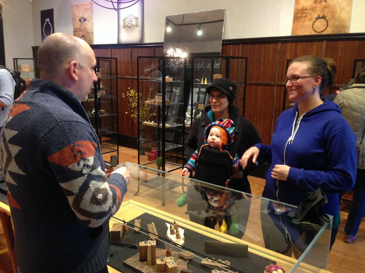 Castro overflowing with Valentine's gift ideas