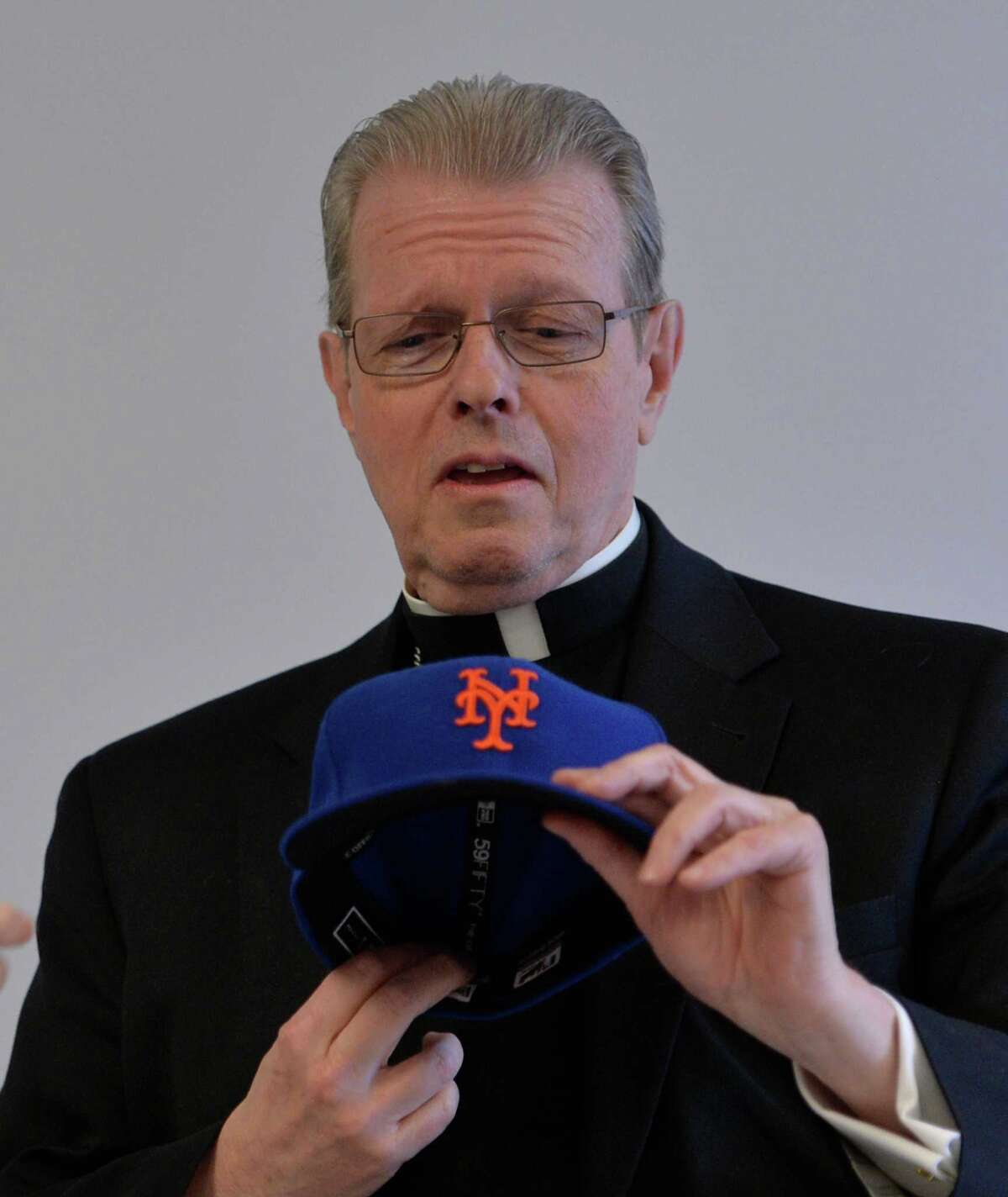 Pope Francis picks Queens priest to lead Albany diocese