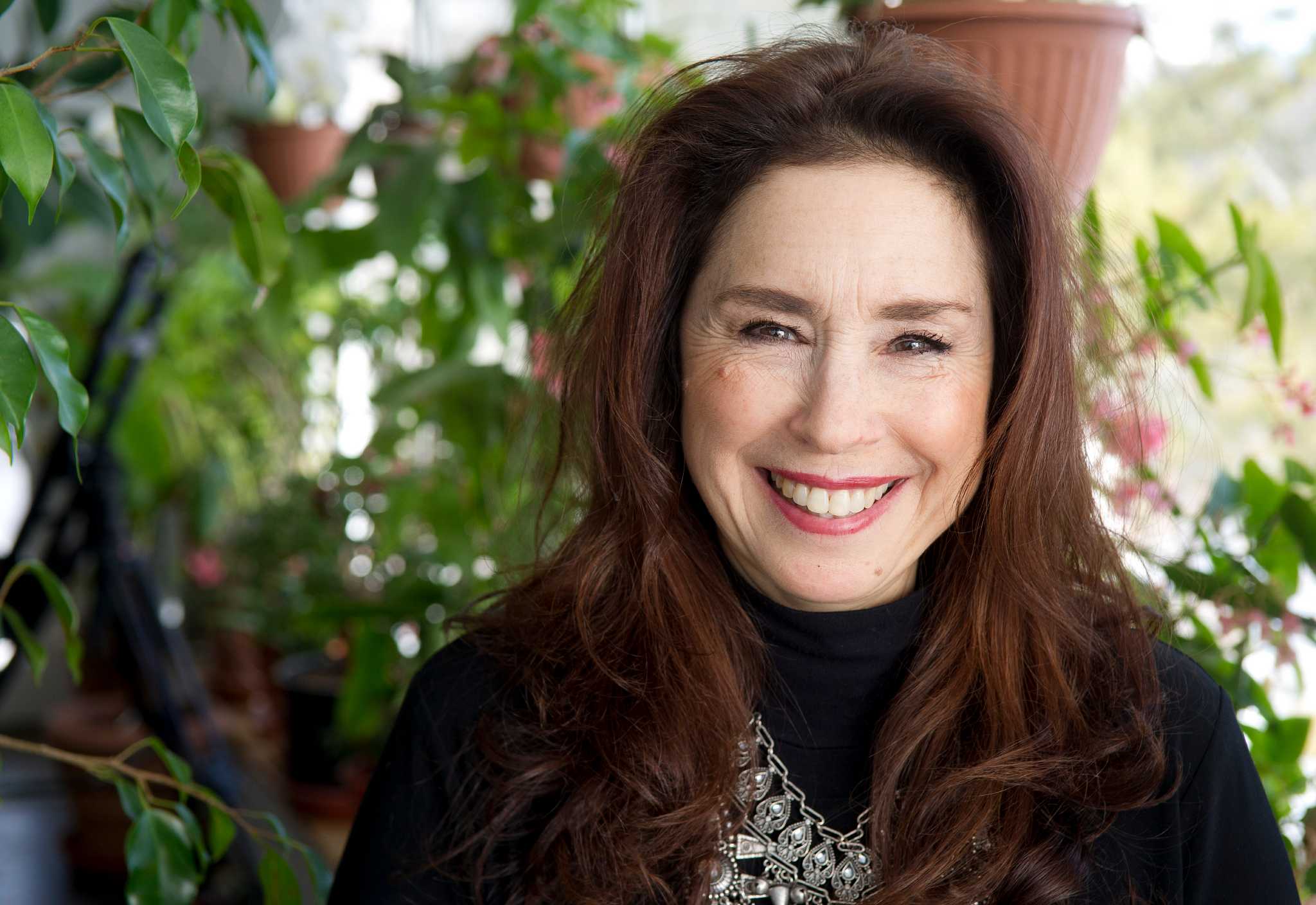 Tiny Miracles: Greenwich woman's work with Alzheimer's patient is ...