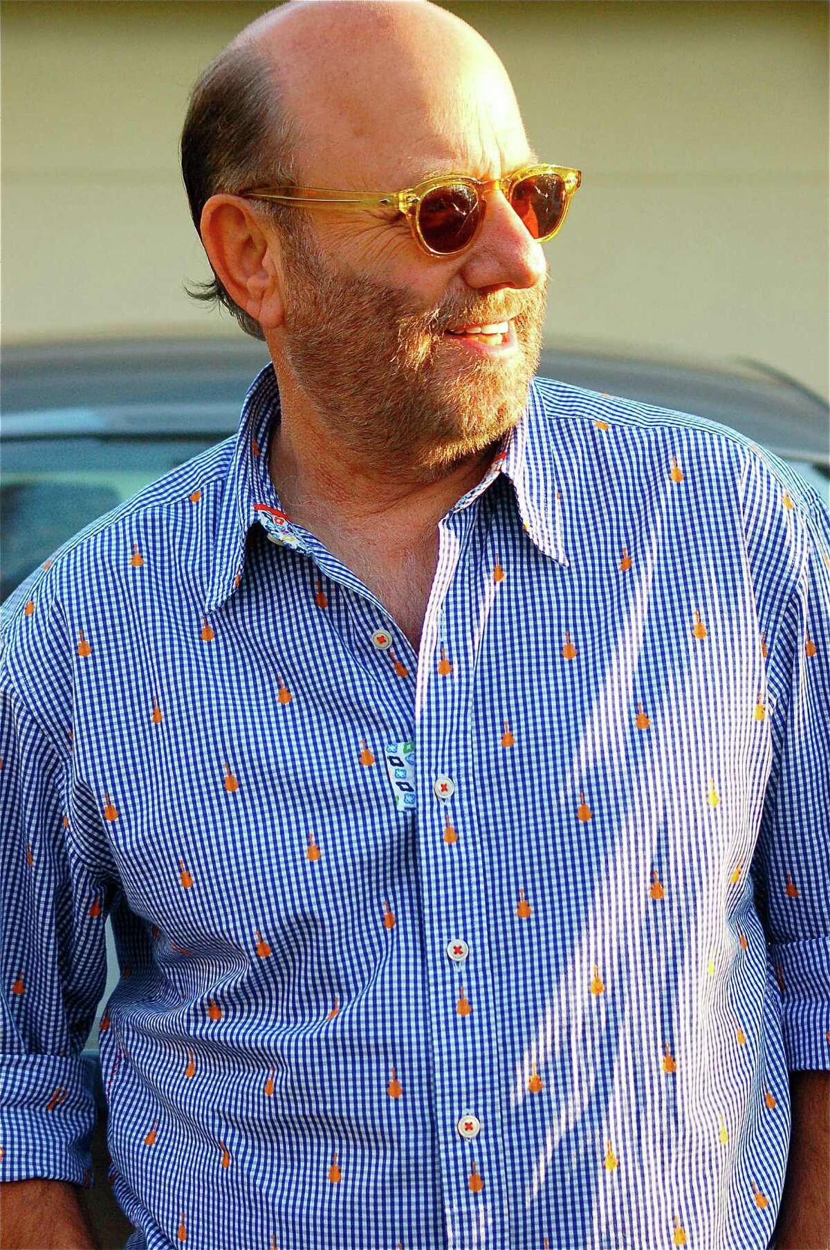 Wild style Robert Graham shirts become collectibles