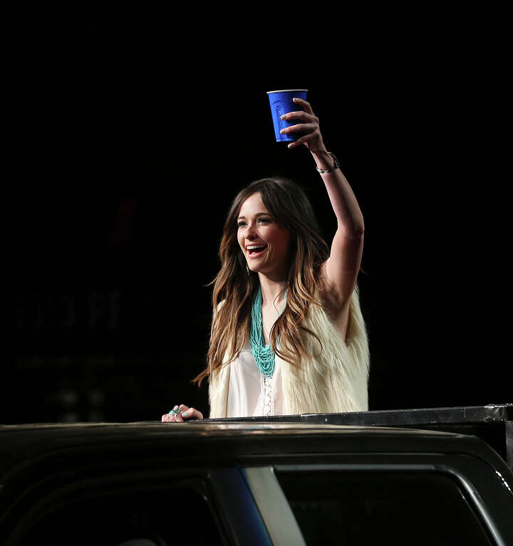 Kacey Musgraves shows why she’s a star at Gruene Hall