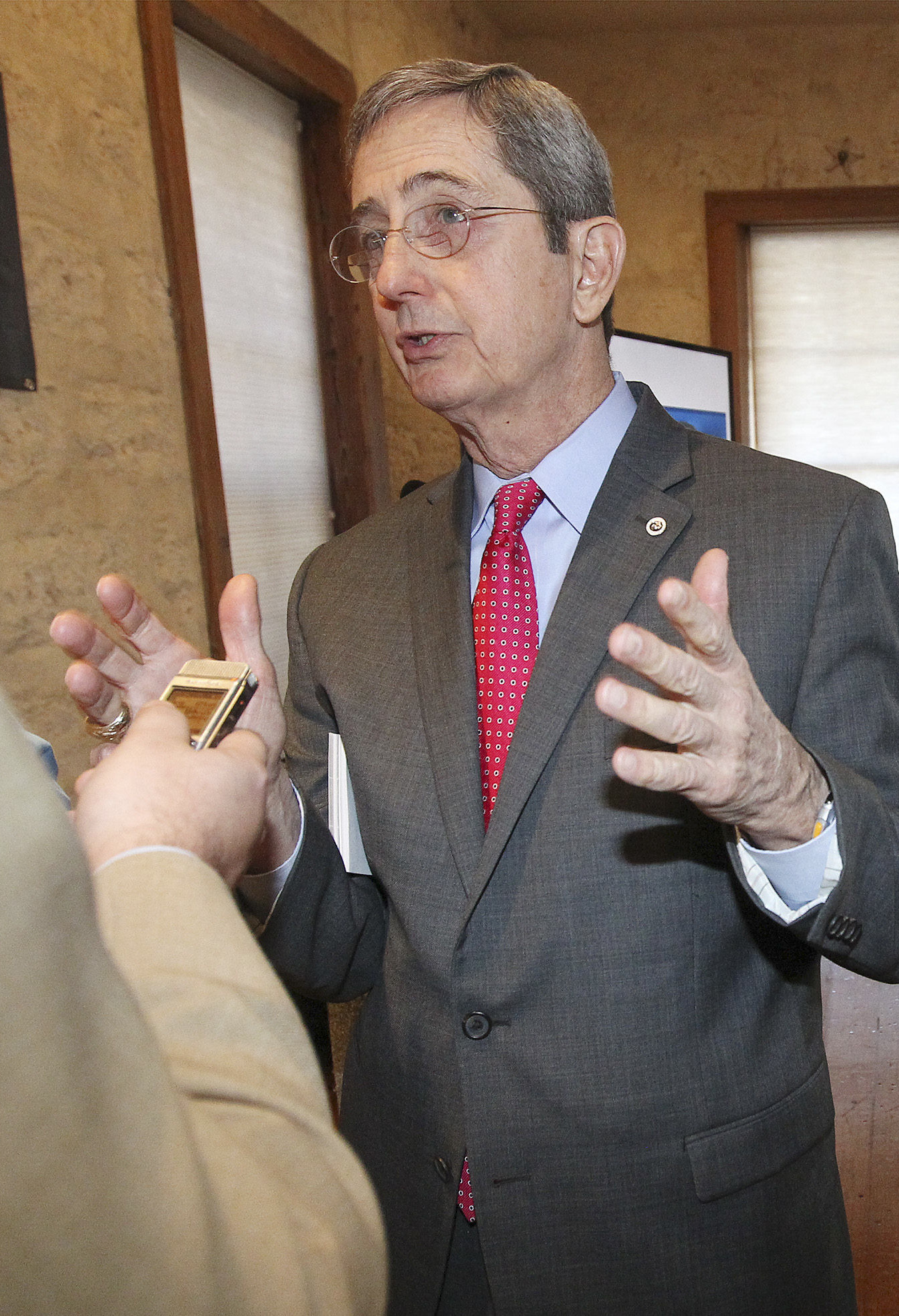 Jerry Patterson hopes to force a runoff to win the lieutenant governor ...