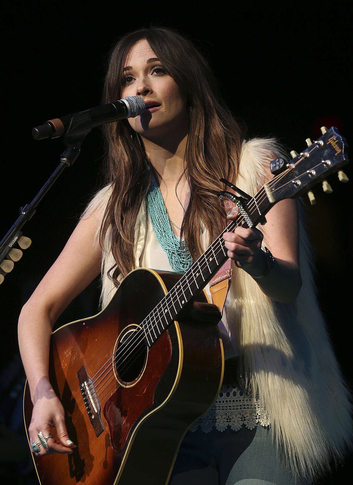 Kacey Musgraves shows why she’s a star at Gruene Hall
