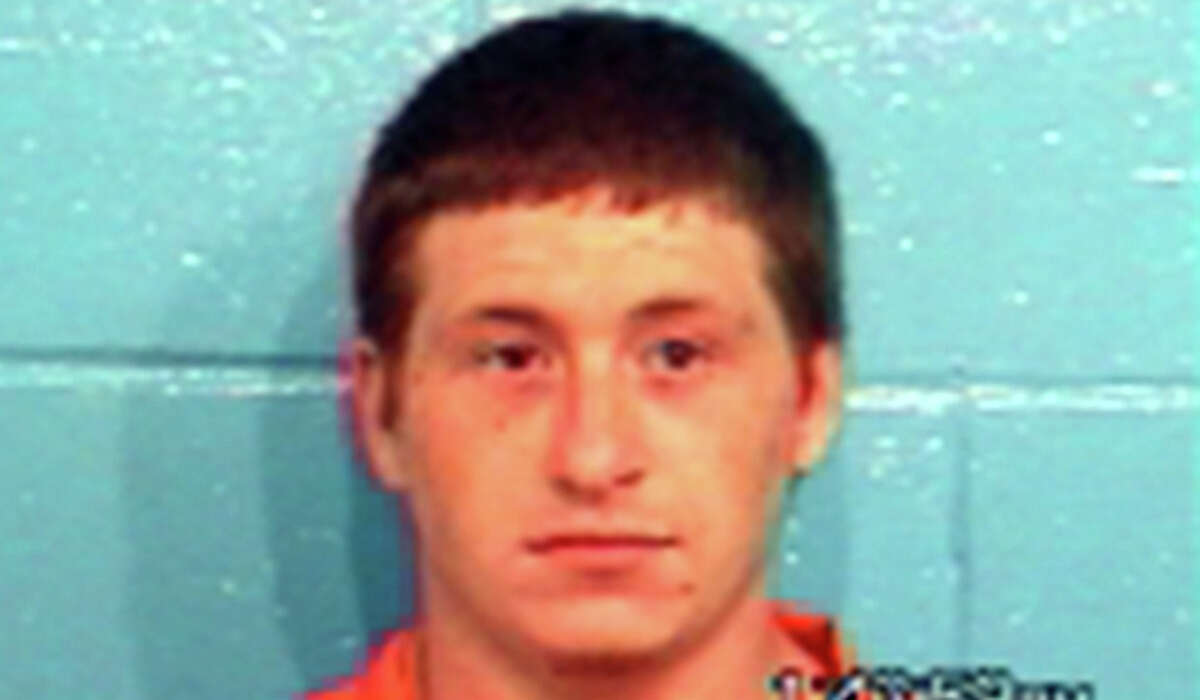 Group of 12 accused burglars arrested in Chambers County