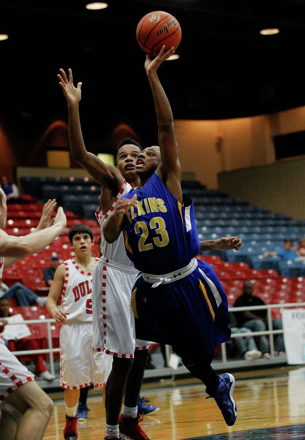 Just like old times for Elkins boys in win over Dulles