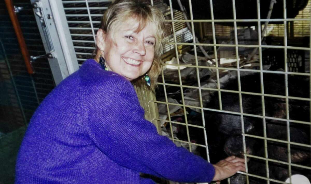 Chimp attack victim Charla Nash hopes for day in court