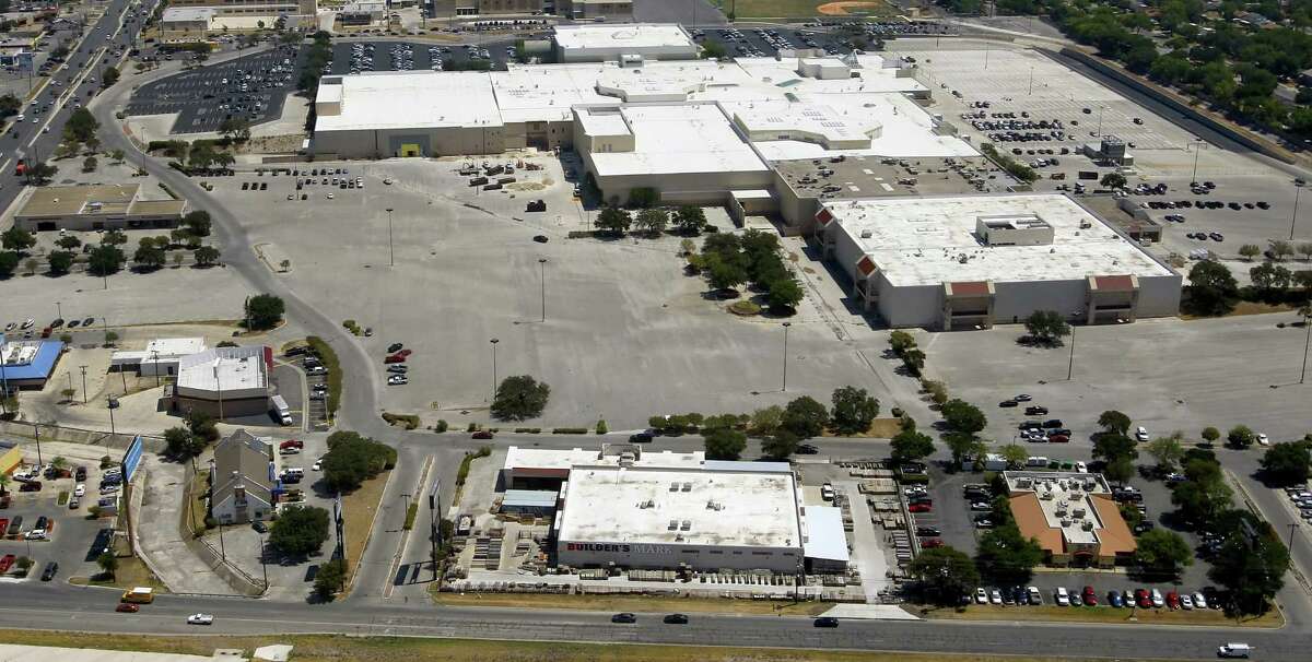 With leadership change, new questions for Rackspace