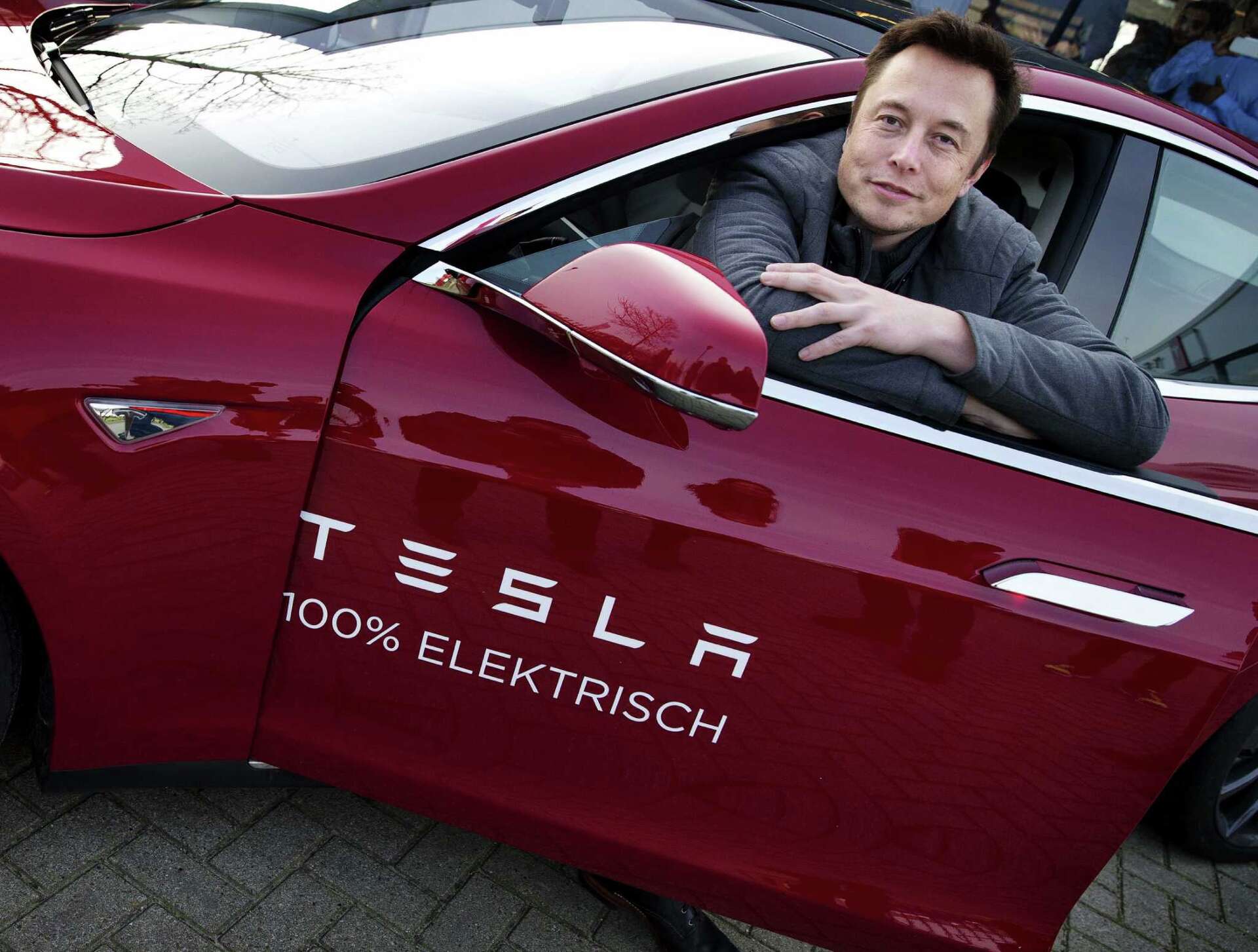 San Antonio back in mix for Tesla 'gigafactory' after secret meeting