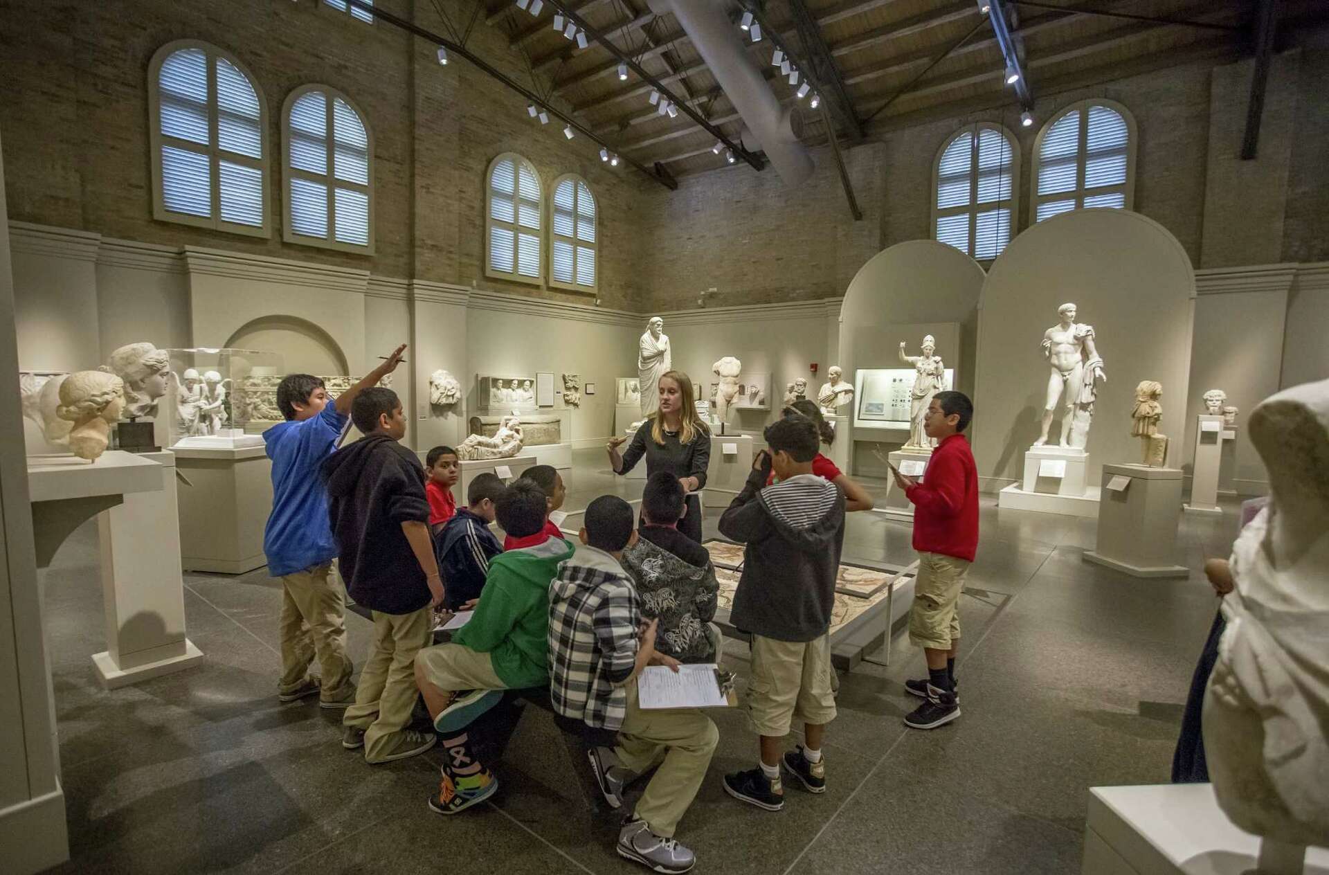 Field trips foster social skills, lifelong learning