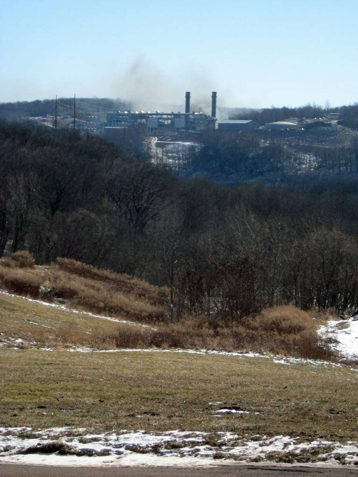 At least 5 dead in power plant explosion