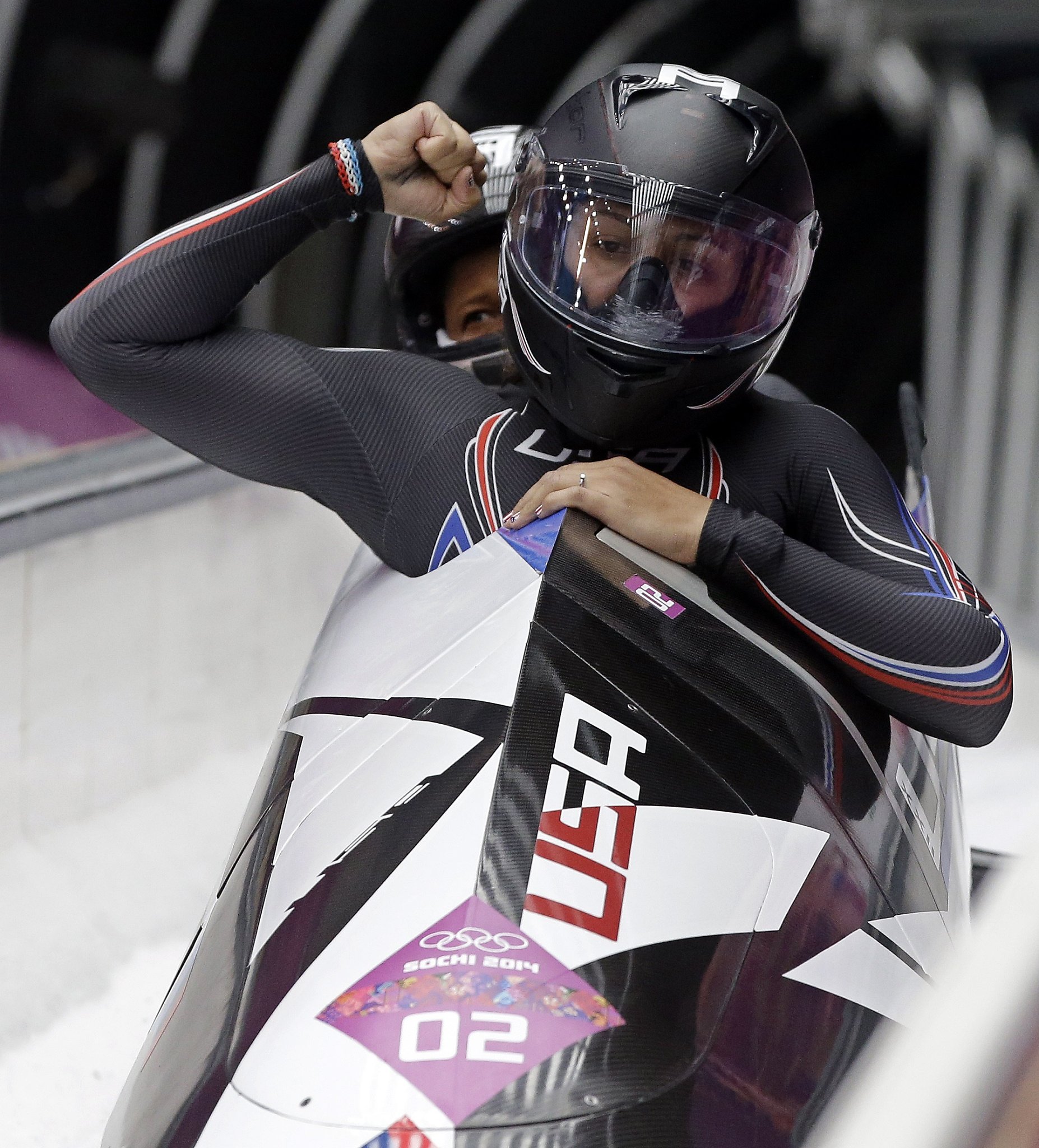 Sprinter Lauryn Williams helps push U.S. sled into 1st
