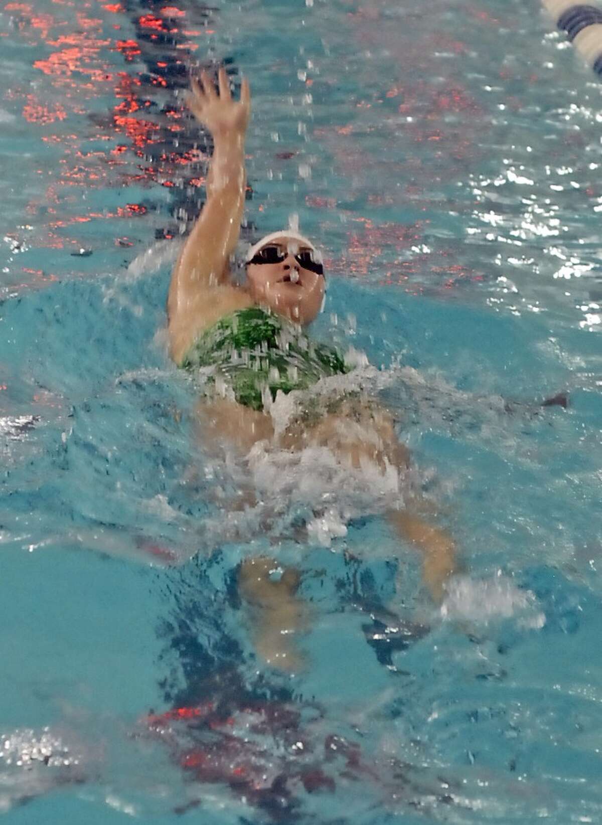 Stratford, Memorial swimmers eye top finishes at state