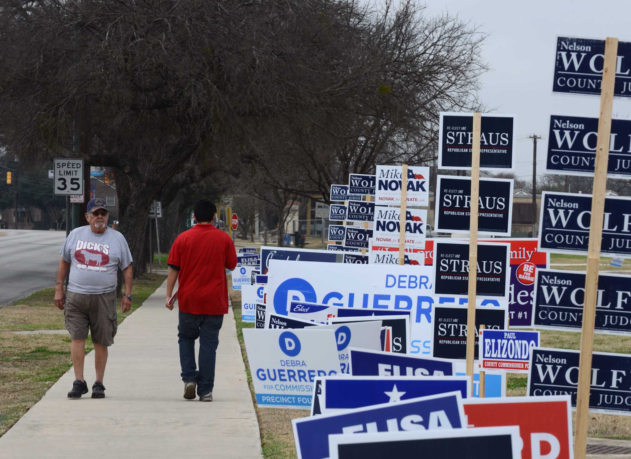 GOP candidates swarm S.A. as early voting starts