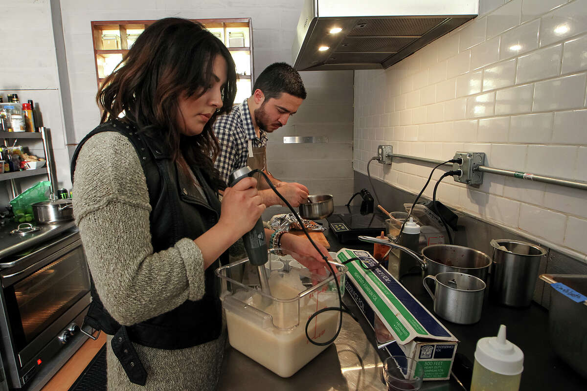 Review | Mixtli restaurant brings new flavors, techniques