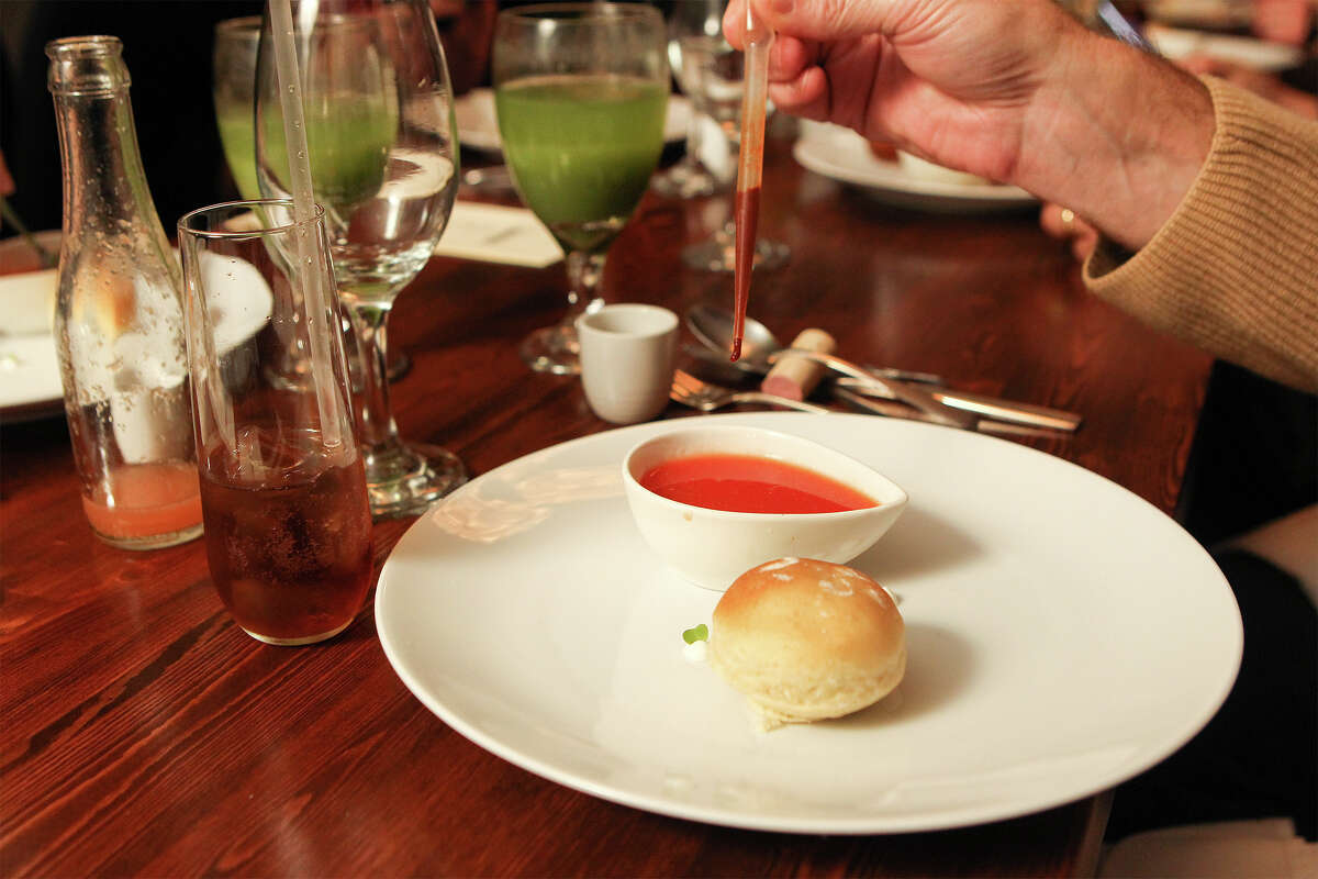 Review | Mixtli restaurant brings new flavors, techniques