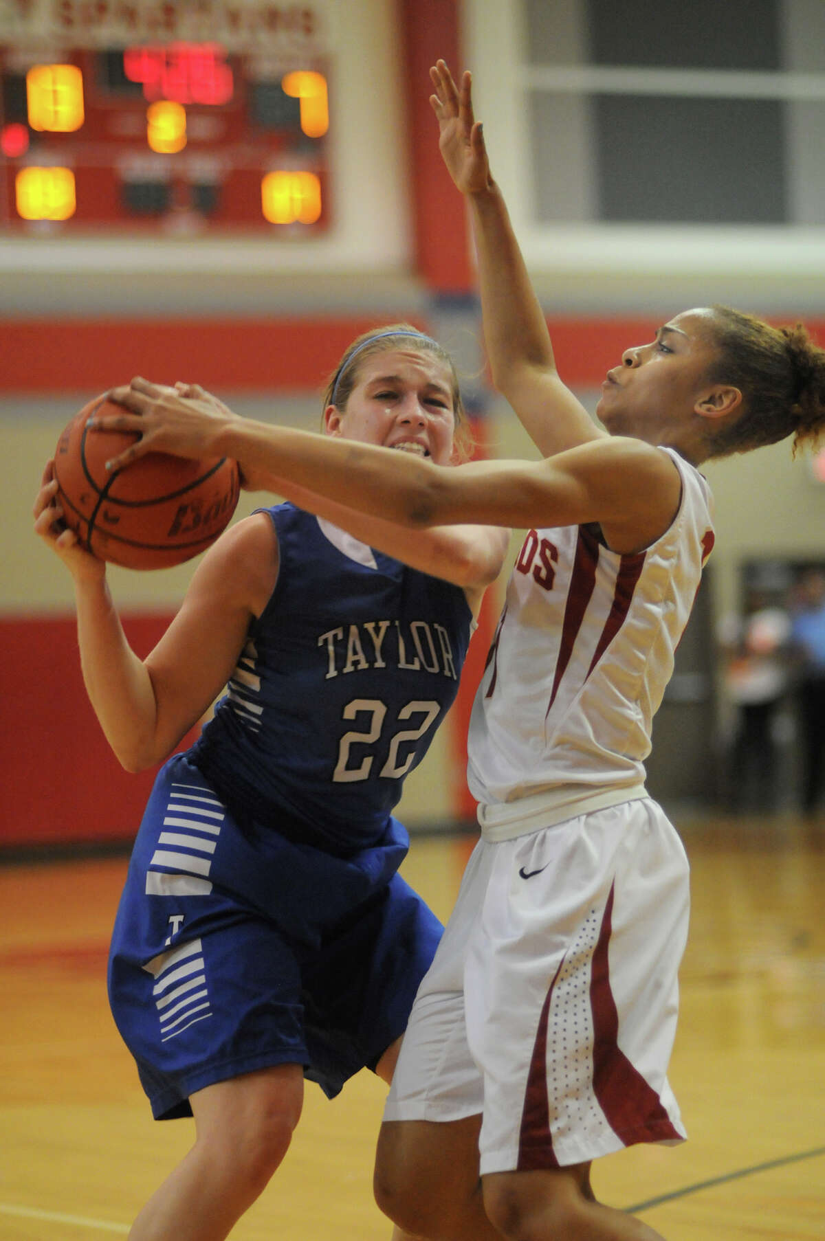 Manvel, Cy Woods advance to girls regional basketball final