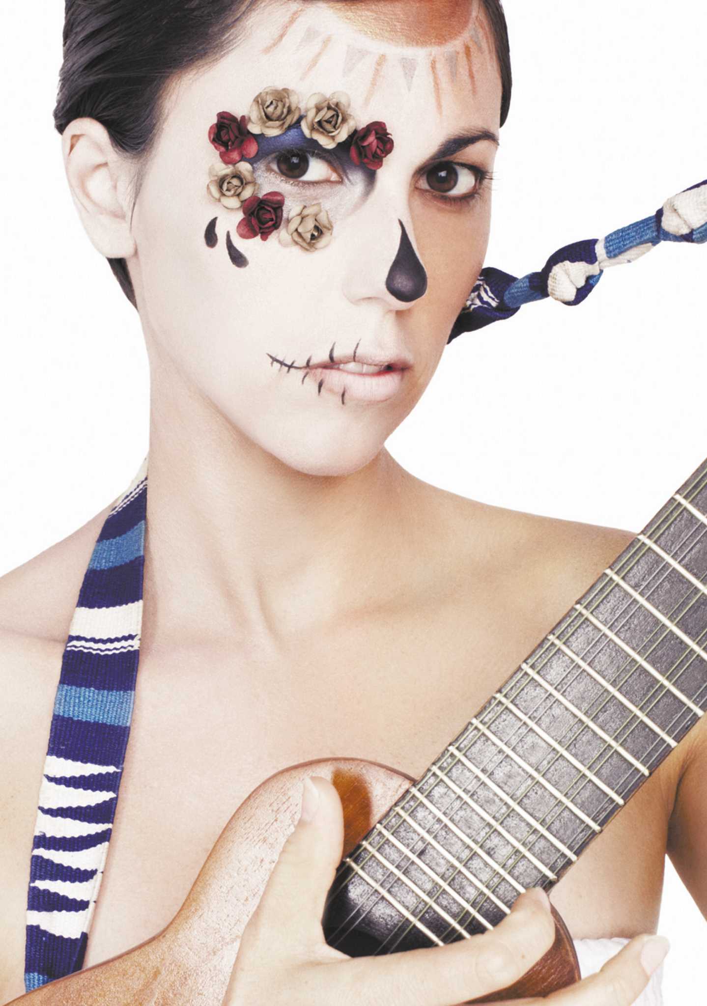 Acclaimed Austin singer-songwriters hit town on Friday