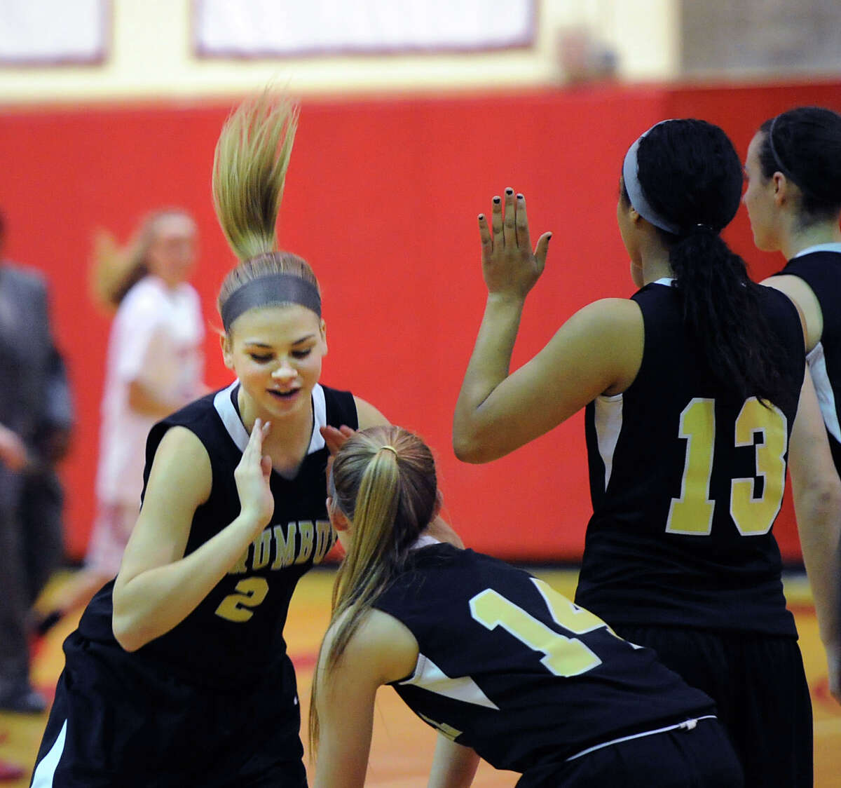 Greenwich girls basketball team edges Trumbull in key FCIAC matchup