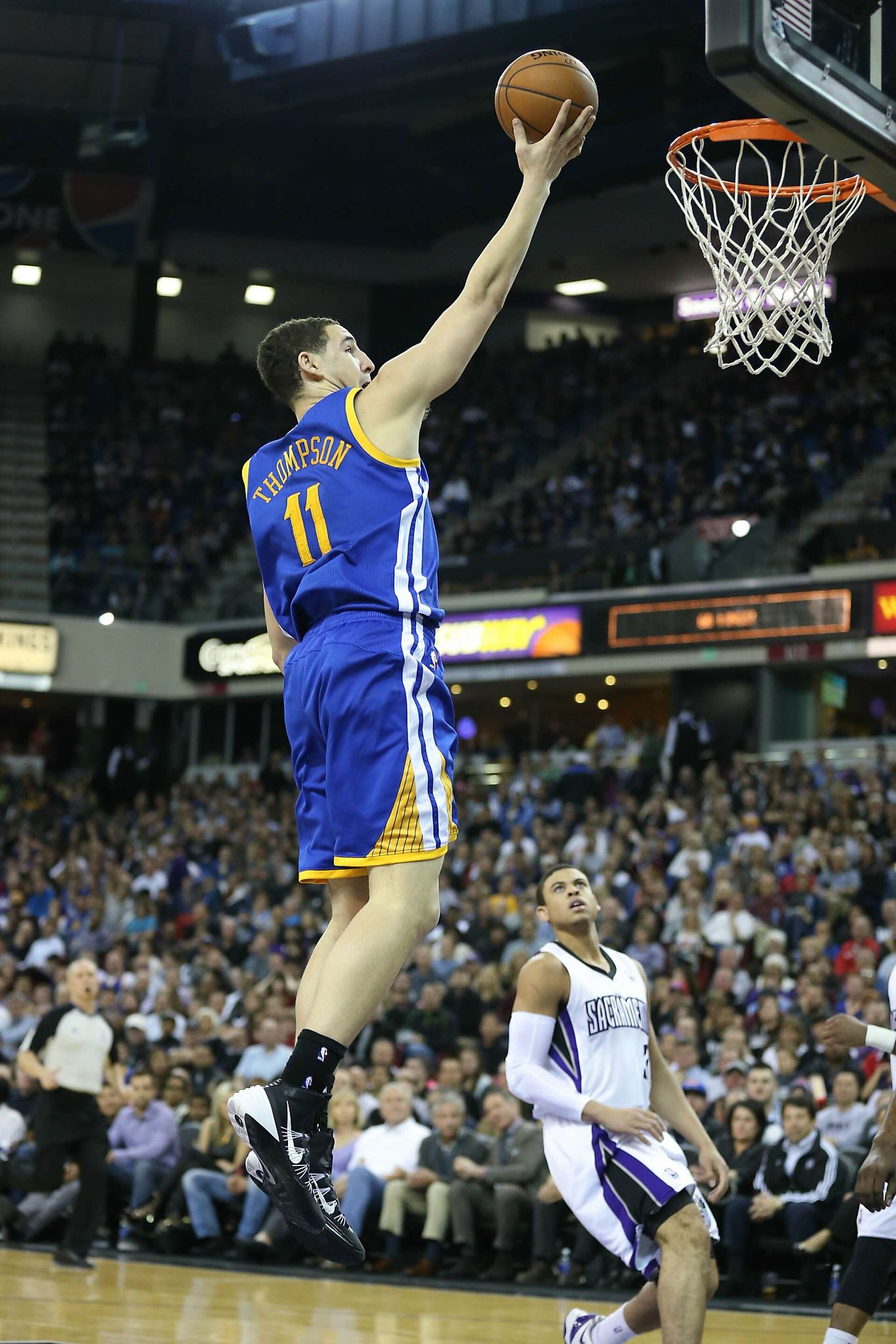 Warriors top Kings after trading for Lakers' Blake