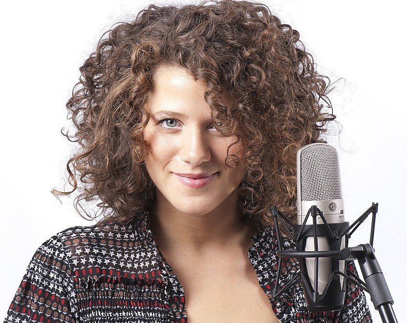 Cyrille Aimée to fuse Gypsy, jazz spirits in Santa Cruz show