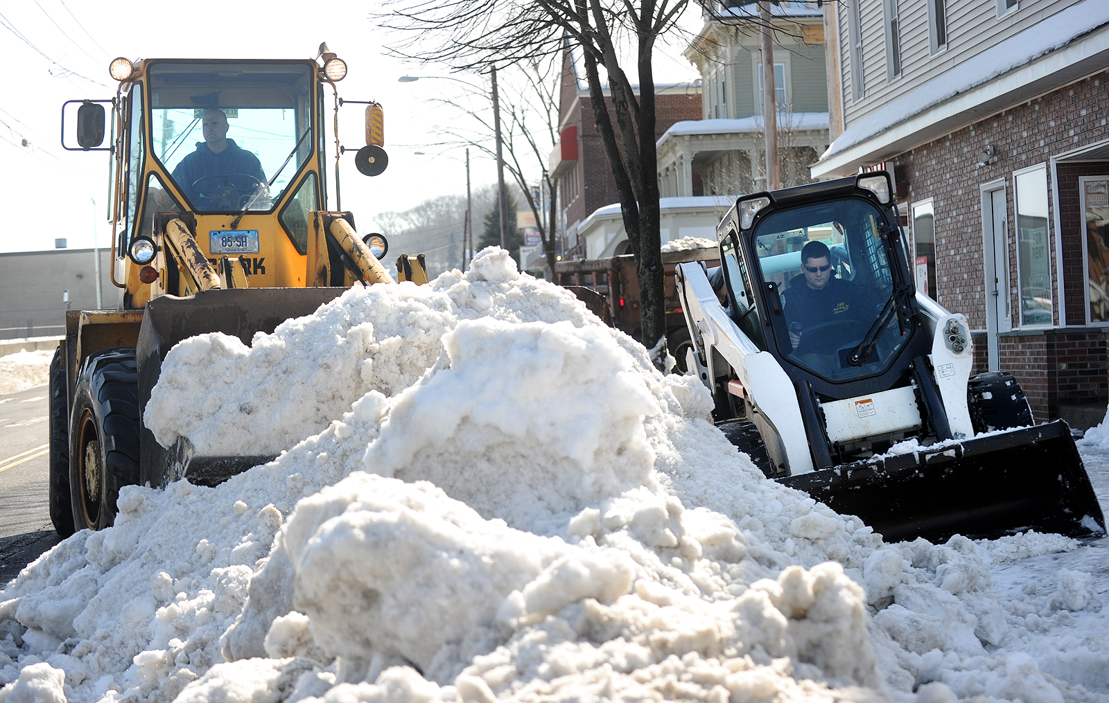 Schools looking for ways to make up snow days