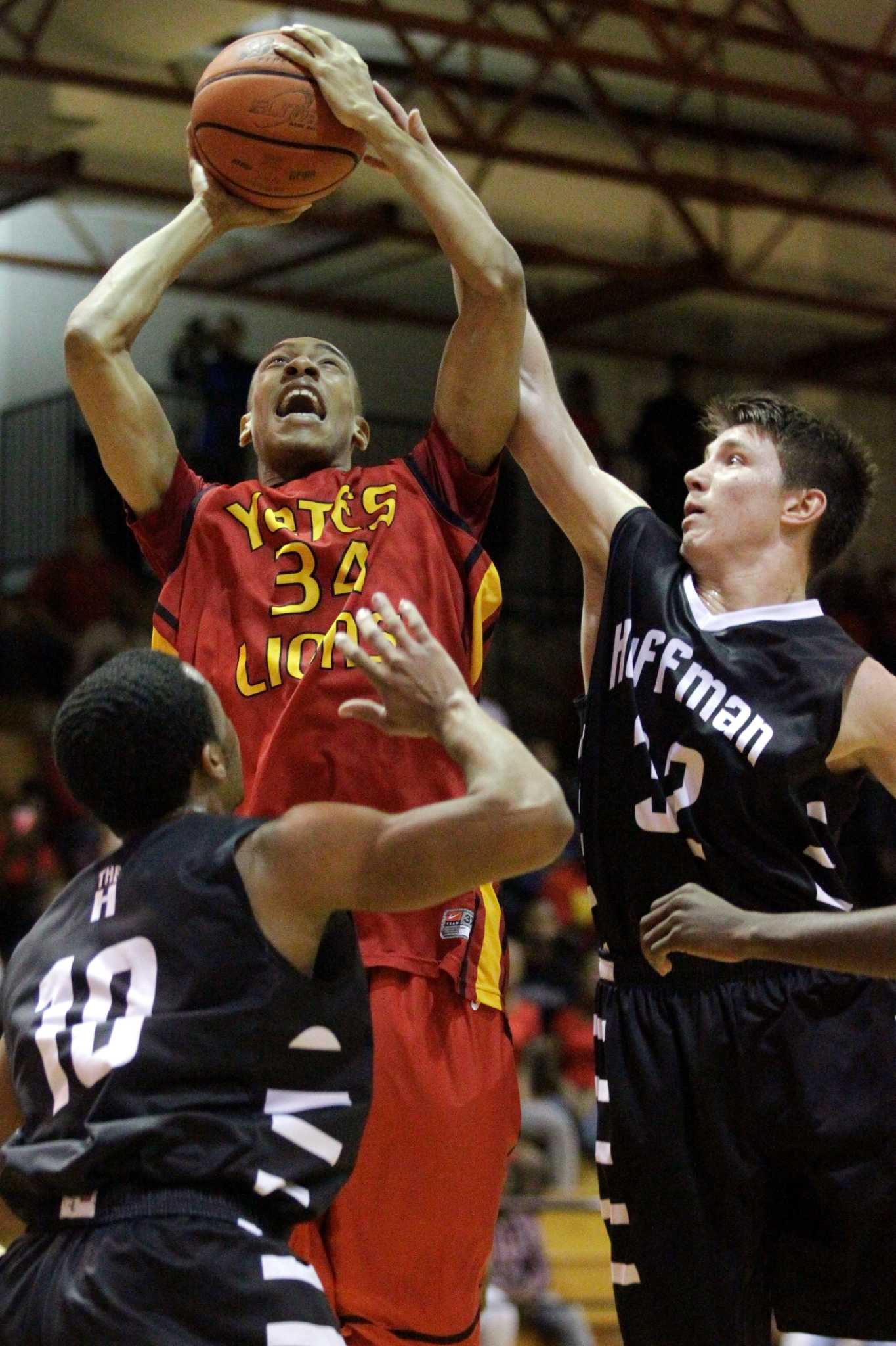 Yates seeks return to state basketball title game