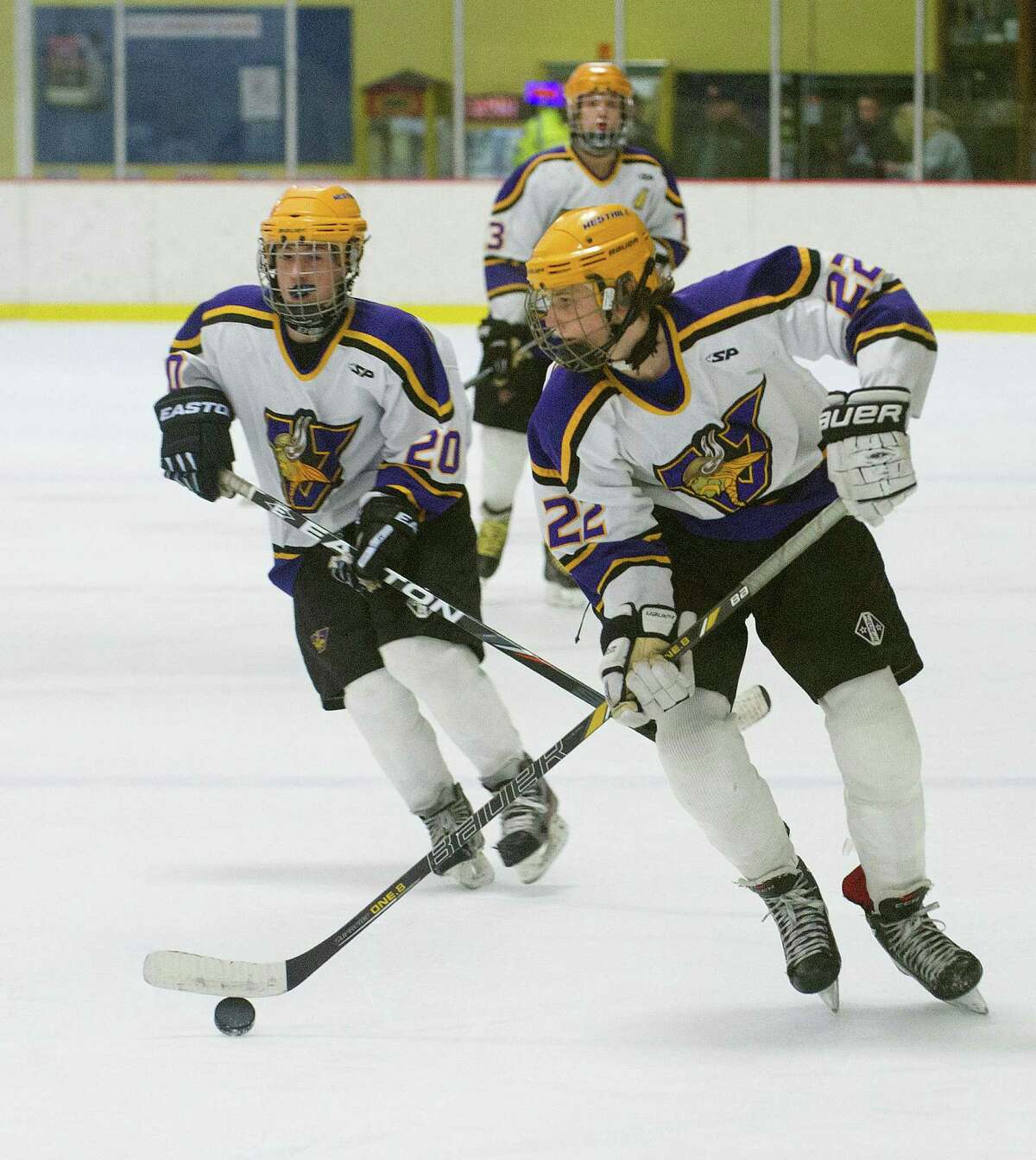 Westhill boys hockey tops rival Stamford, 4-3