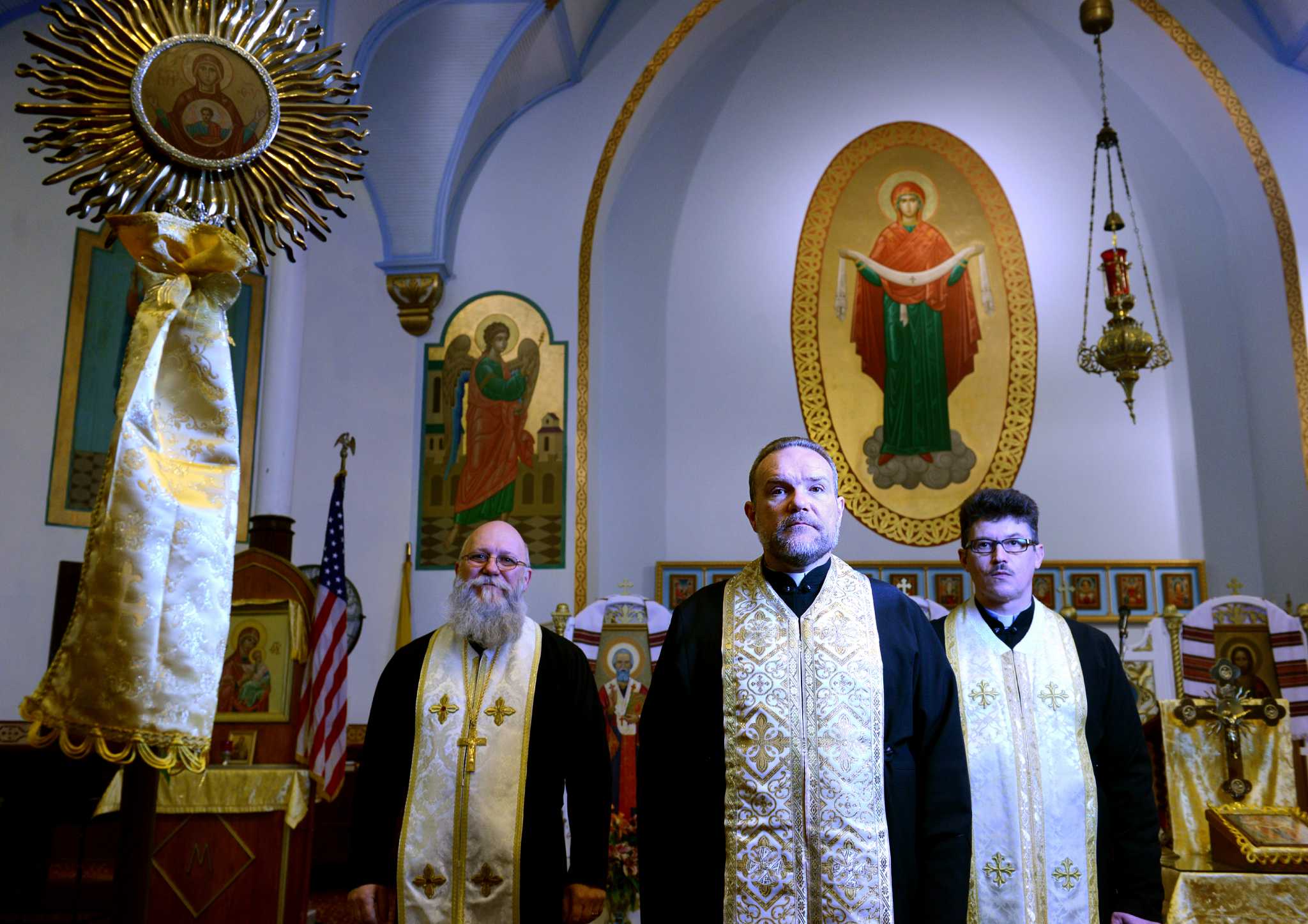 Local Ukrainian churches pray for Kiev