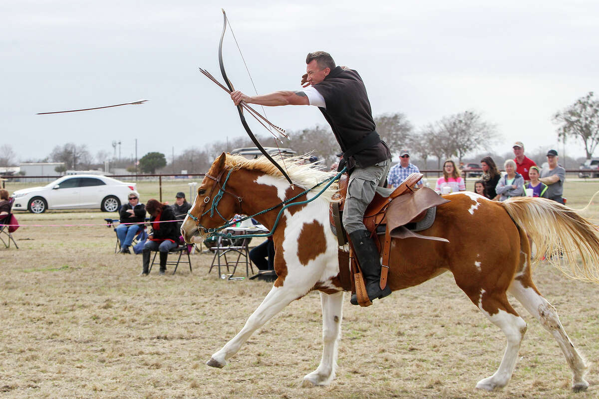 Competition tests archery, riding skills