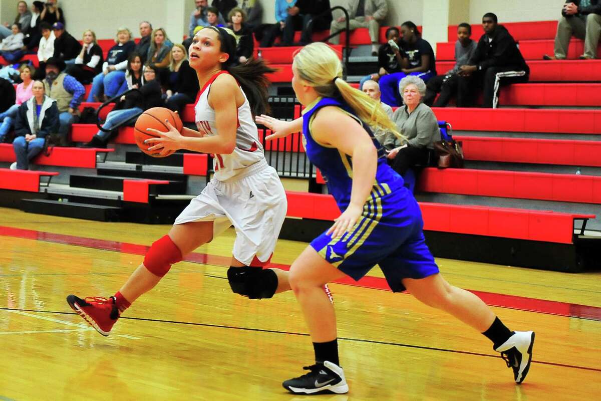 2013-14 All-District 21-3A girls basketball team