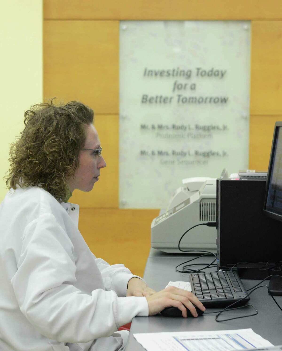 Danbury research laboratory gets $1.5 million gift