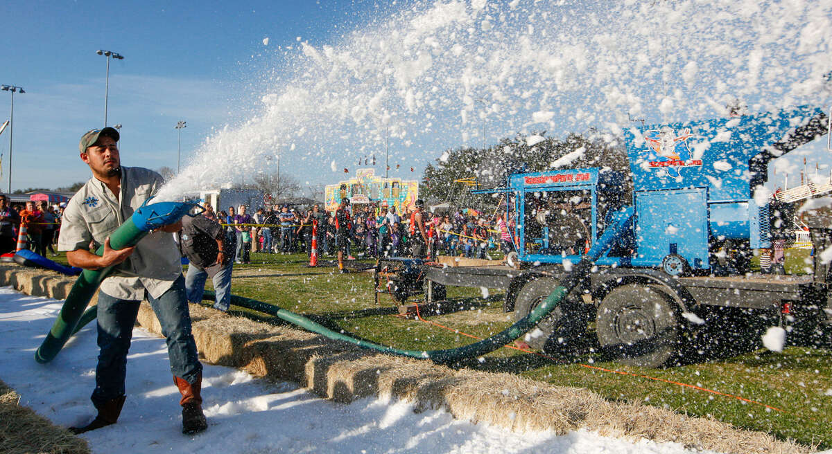 Sun & snow in Universal City